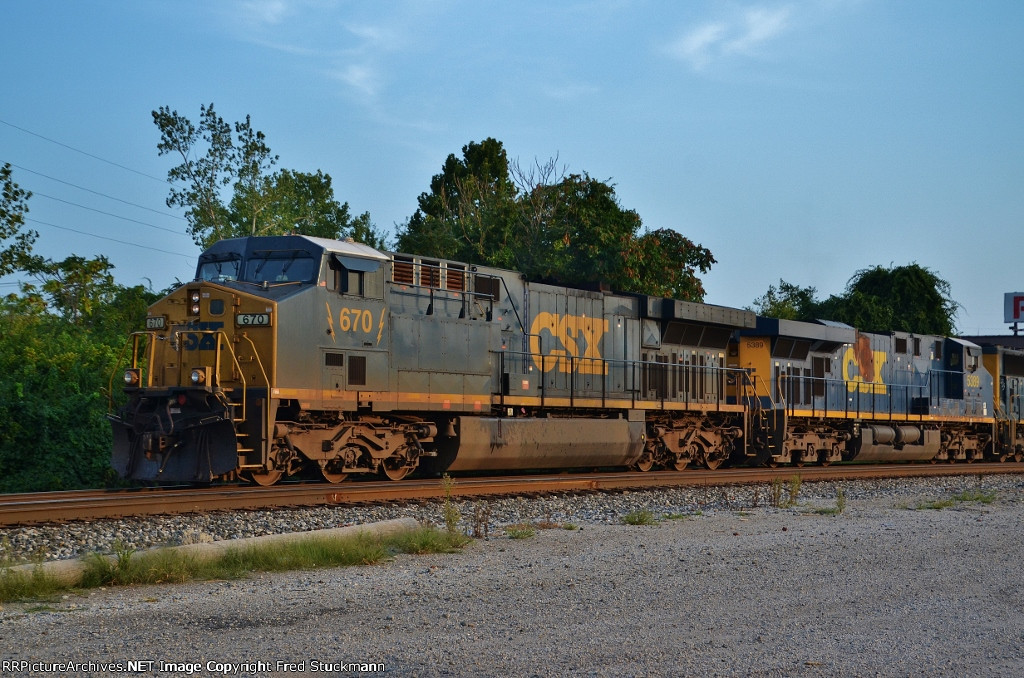 CSX 670